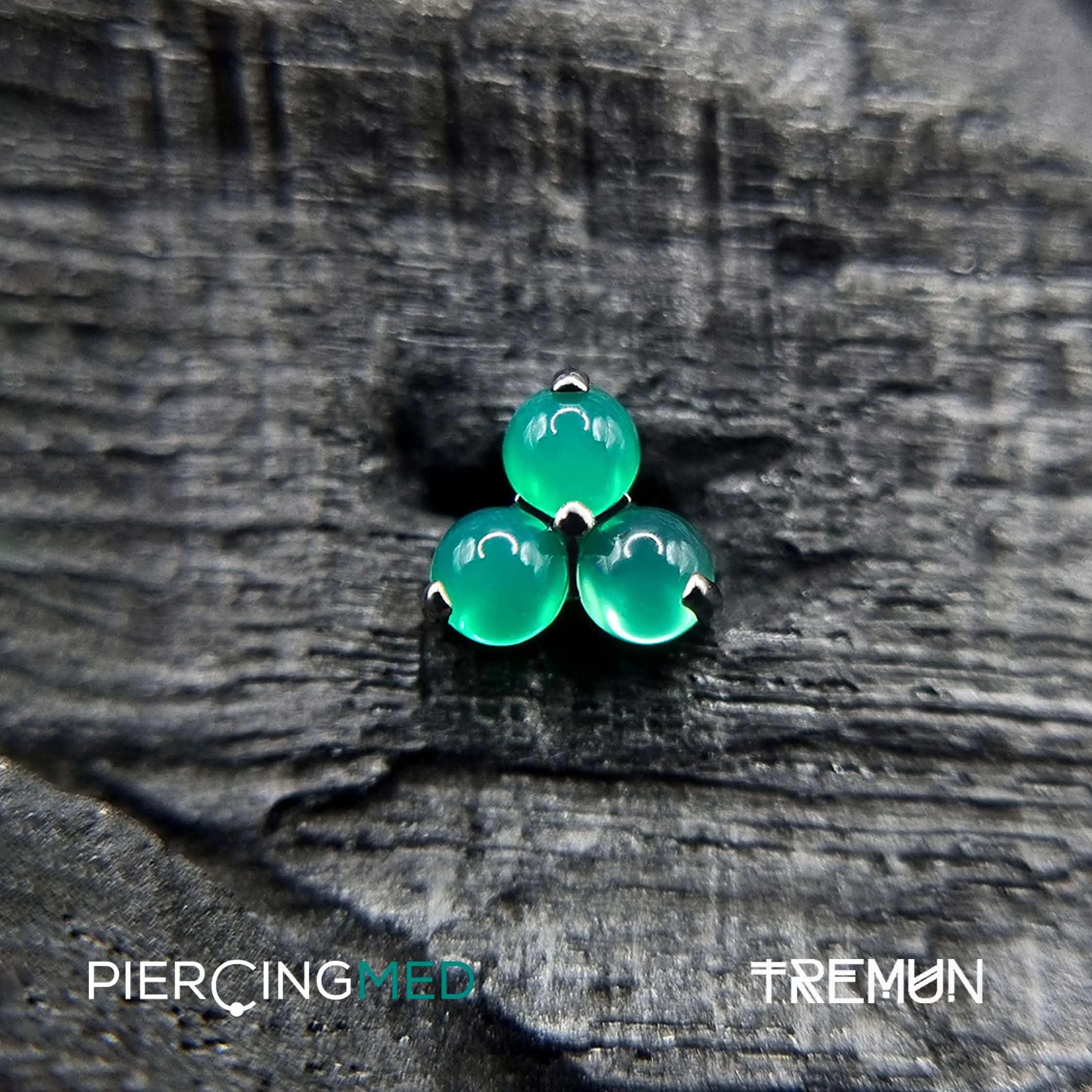 Prong Set 3 Trinity Top - Natural Stone - PiercingMed